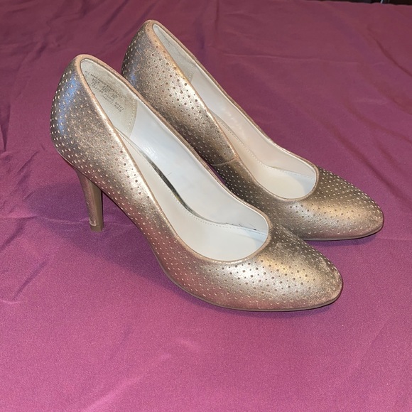 Metaphor | Shoes | Metaphor Pumps | Poshmark
